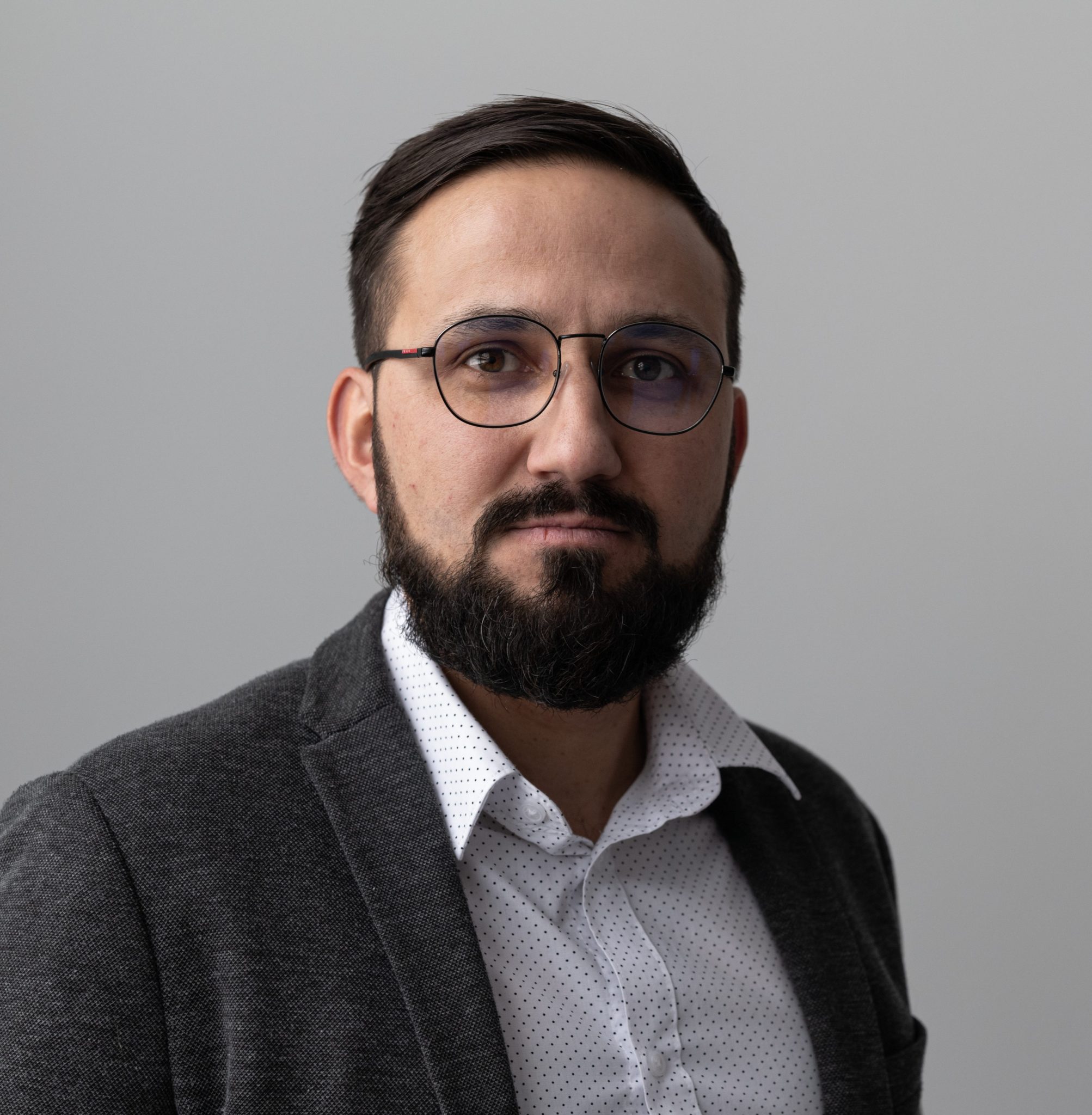 Contacts - Lightguide